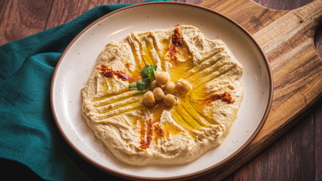 Yılbaşı sofralarına çok yakışacak 4 fit meze tarifi - Uplifers