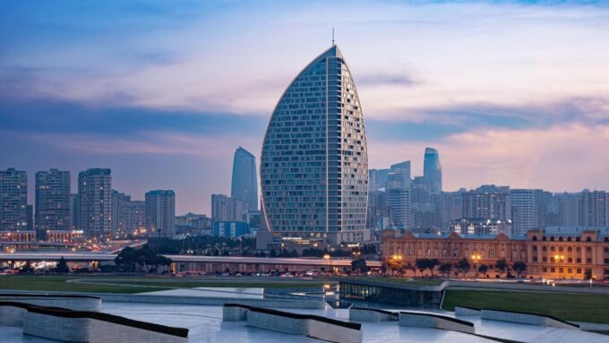 F1 heyecanı The Ritz-Carlton, Bakü ile katlanacak - Uplifers