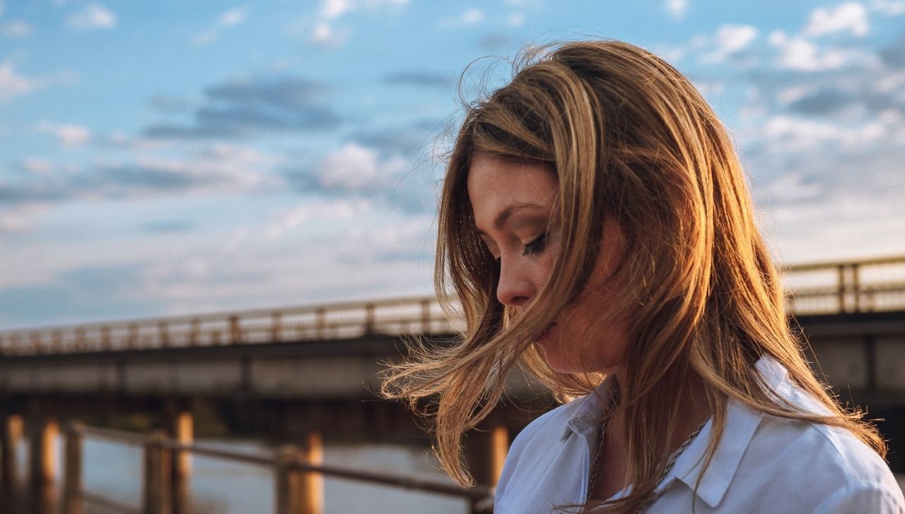 Sürekli ilgi beklemek normal mi? İlgi ihtiyacı ile nasıl başa çıkılır?