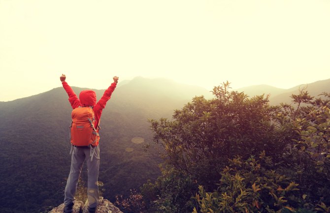 Mutlu olmanın yolu kendinize zor sorular sormaktan geçiyor - Uplifers